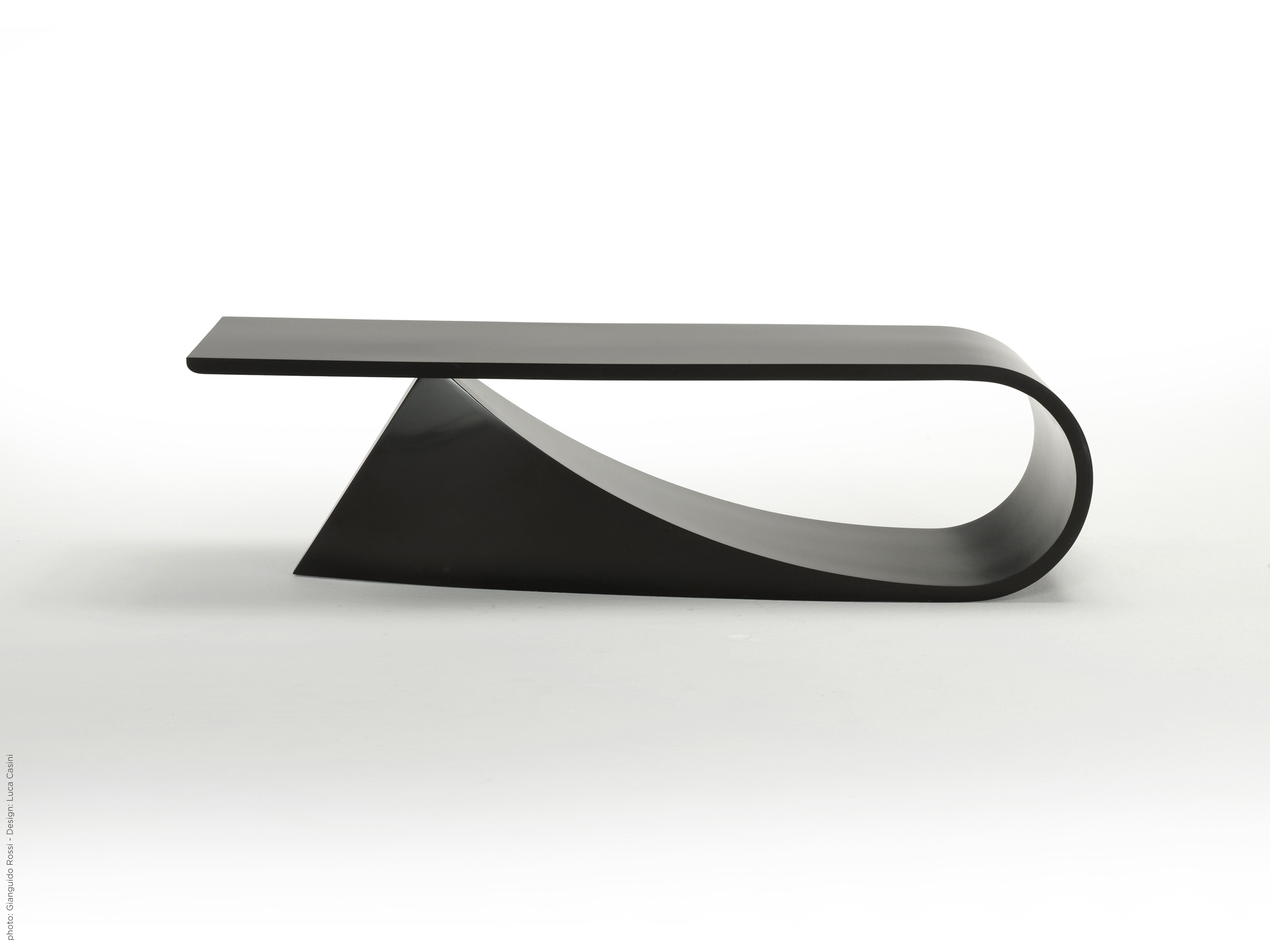 Art Furniture - Static Dynamism - Luca Casini Design Studio